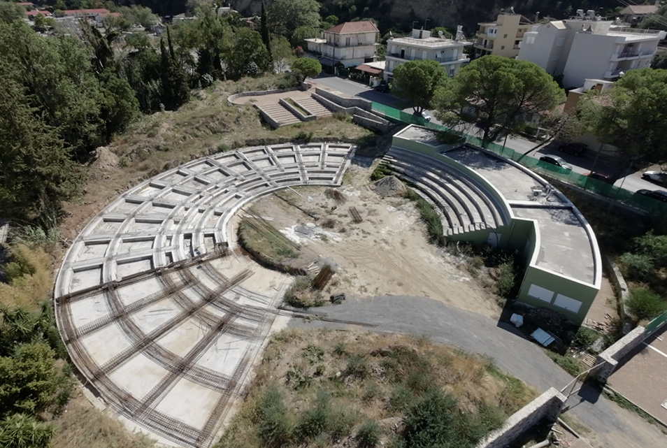 Σε εξέλιξη οι εργασίες στο Ανοιχτό Θέατρο Καλαμάτας